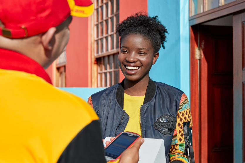 Focusing the lens at a global photo shoot